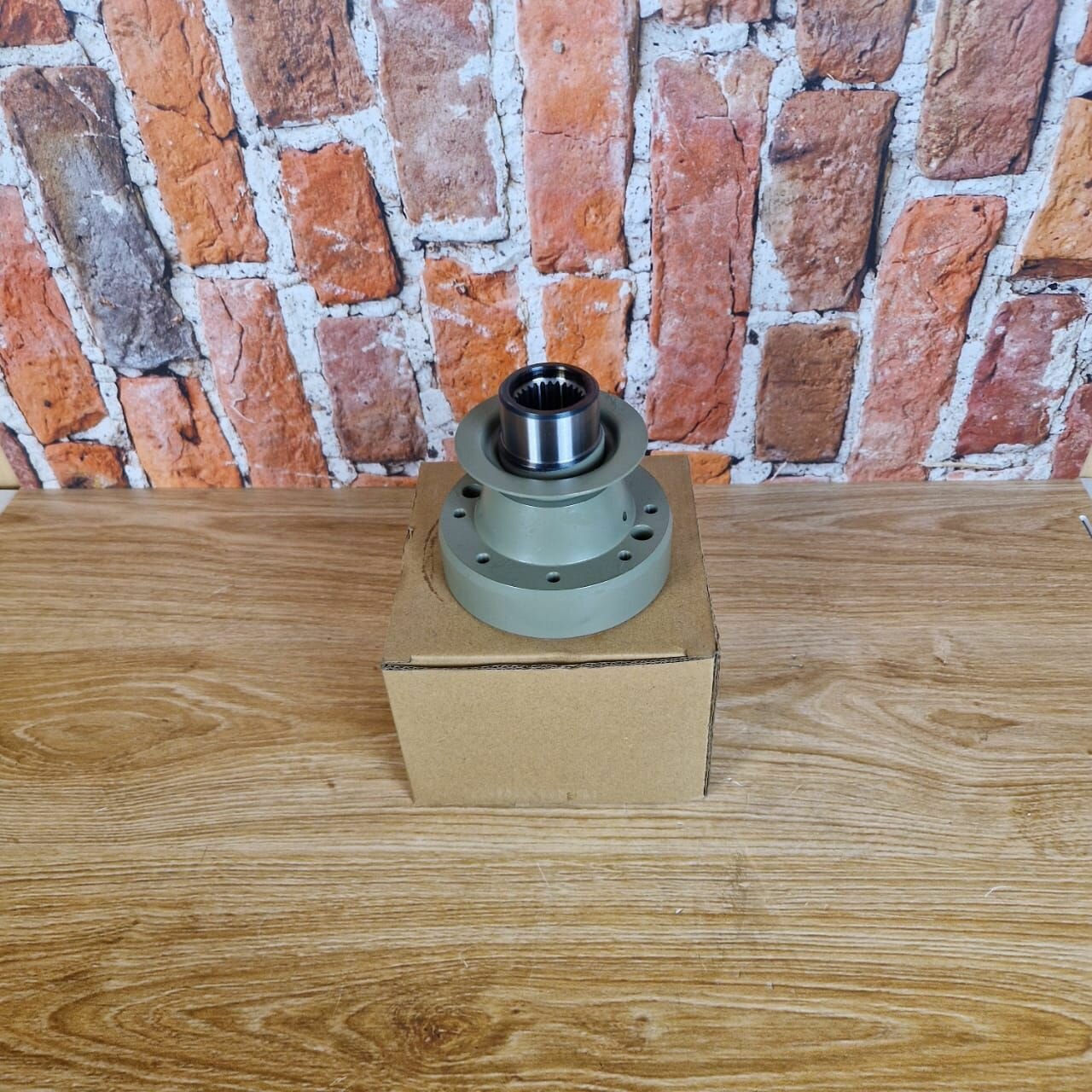 Фланец моста 32217-2402138 полный привод (8 болтов)