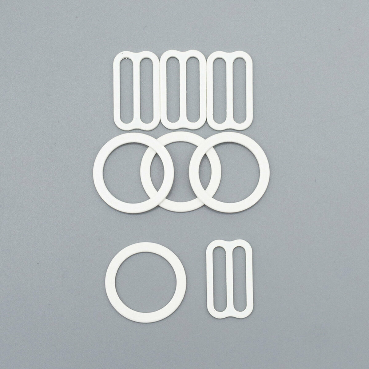 Набор металлической фурнитуры для бюстгальтера, цвет 004 ярко-белый (кольцо 14 мм - 4 шт, регулятор 15 мм - 4 шт)