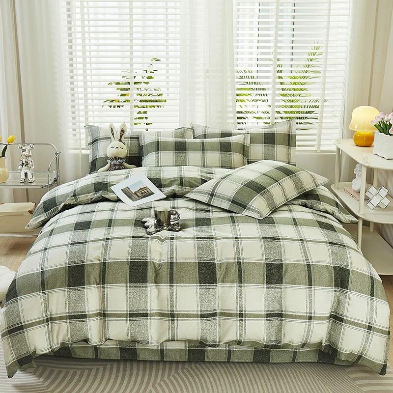 Коллекция постельного белья из хлопка в стиле минимализма на весну и лето 2024 года