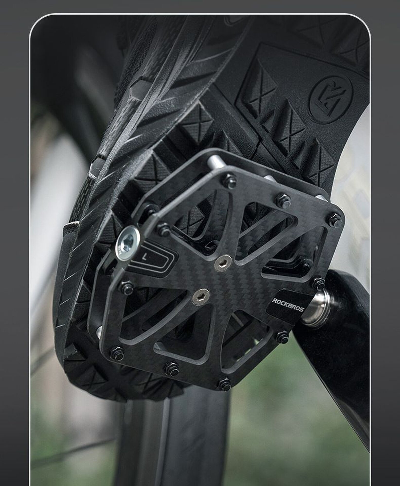 Педали RockBros карбон с 3мя подшипниками и титановой осью, черные
