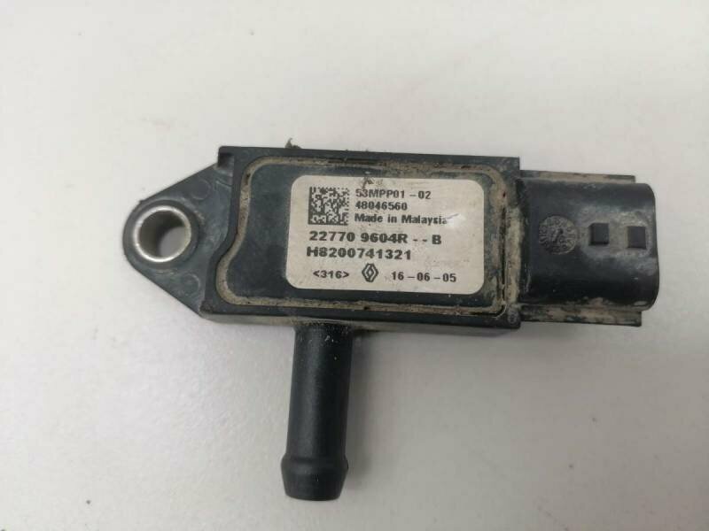 Датчик абсолютного давления Renault Duster 2012 кат.номер: 227709604R