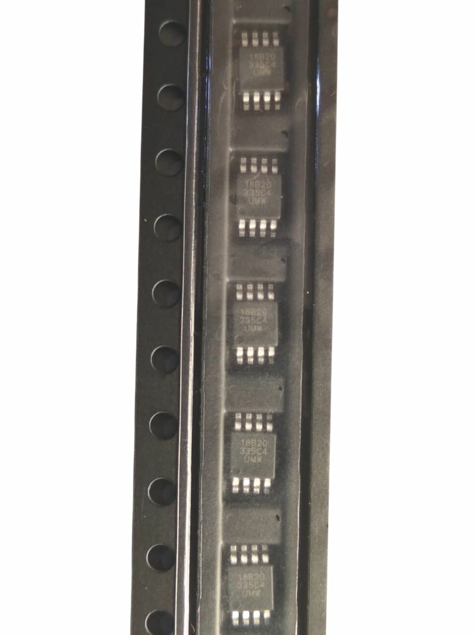 Микросхема DS18B20U, цифровой датчик термометры, 1-Wire, -55.125C, MSOP-8 - 5 штук