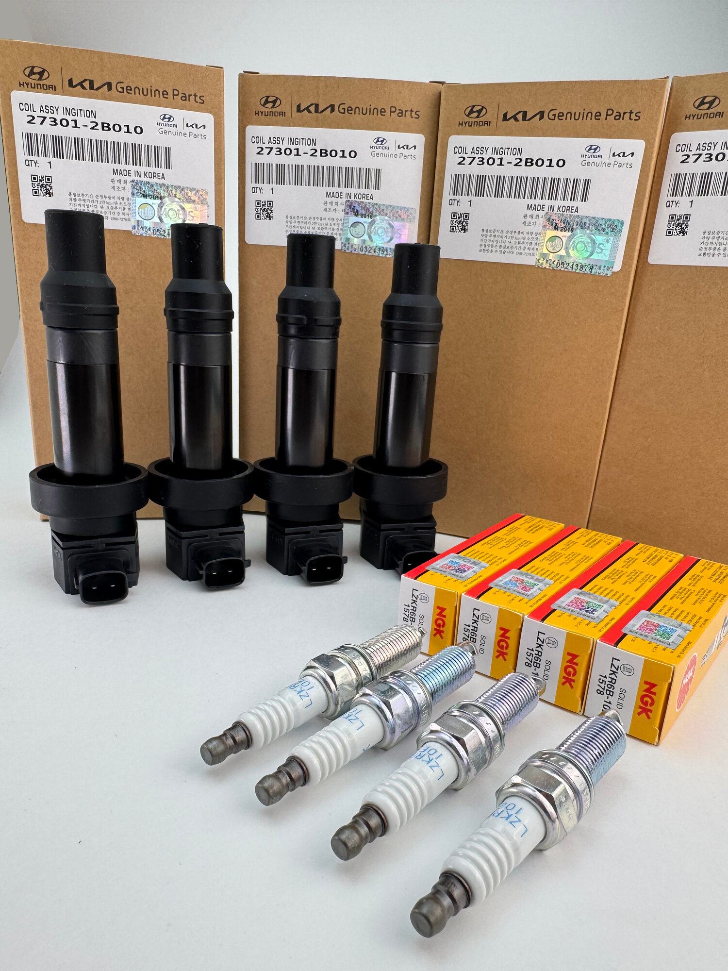 Оригинал 273012B010 4 штуки и свечи NGK 1578. Катушка зажигания Hyundai/Kia .