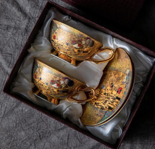 Чайные пары Поцелуй(Г. Климт)11