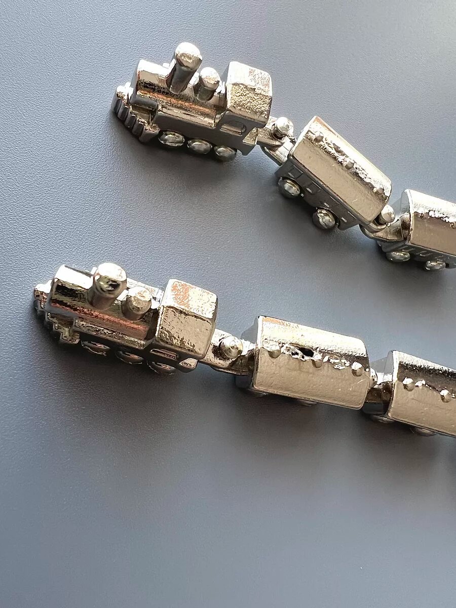 Брелок для ключей паровоз / поезд для сумки, на рюкзак, металлический