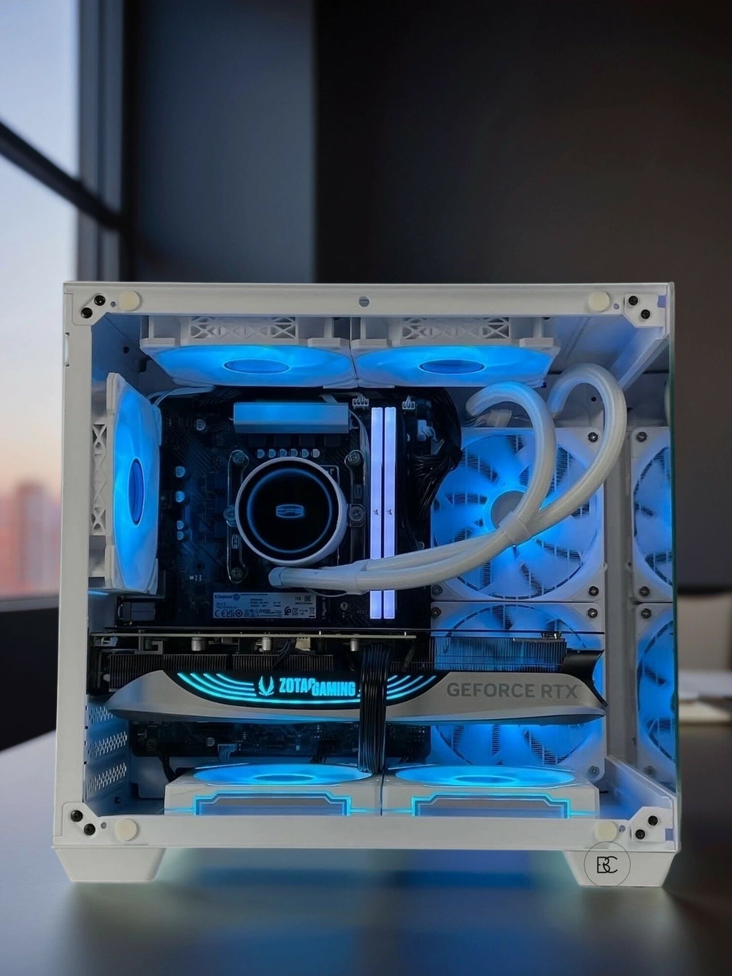 Игровой ПК( Intel Core i7-13700KF / NVIDIA GeForce RTX 5070 (12 Гб) / RAM 64 ГБ / SSD 2 ТБ ) (Игровой компьютер / системный блок) — фото 1