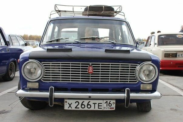 Дефлектор капота Кожаный для ВАЗ 2101