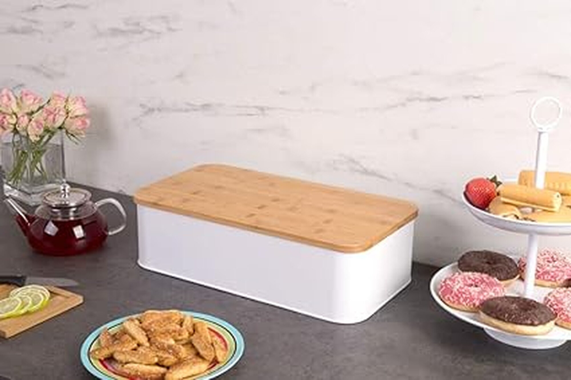 Хлебница Zeller металлическая с бамбуковой крышкой, цвет матово-белый, 25375