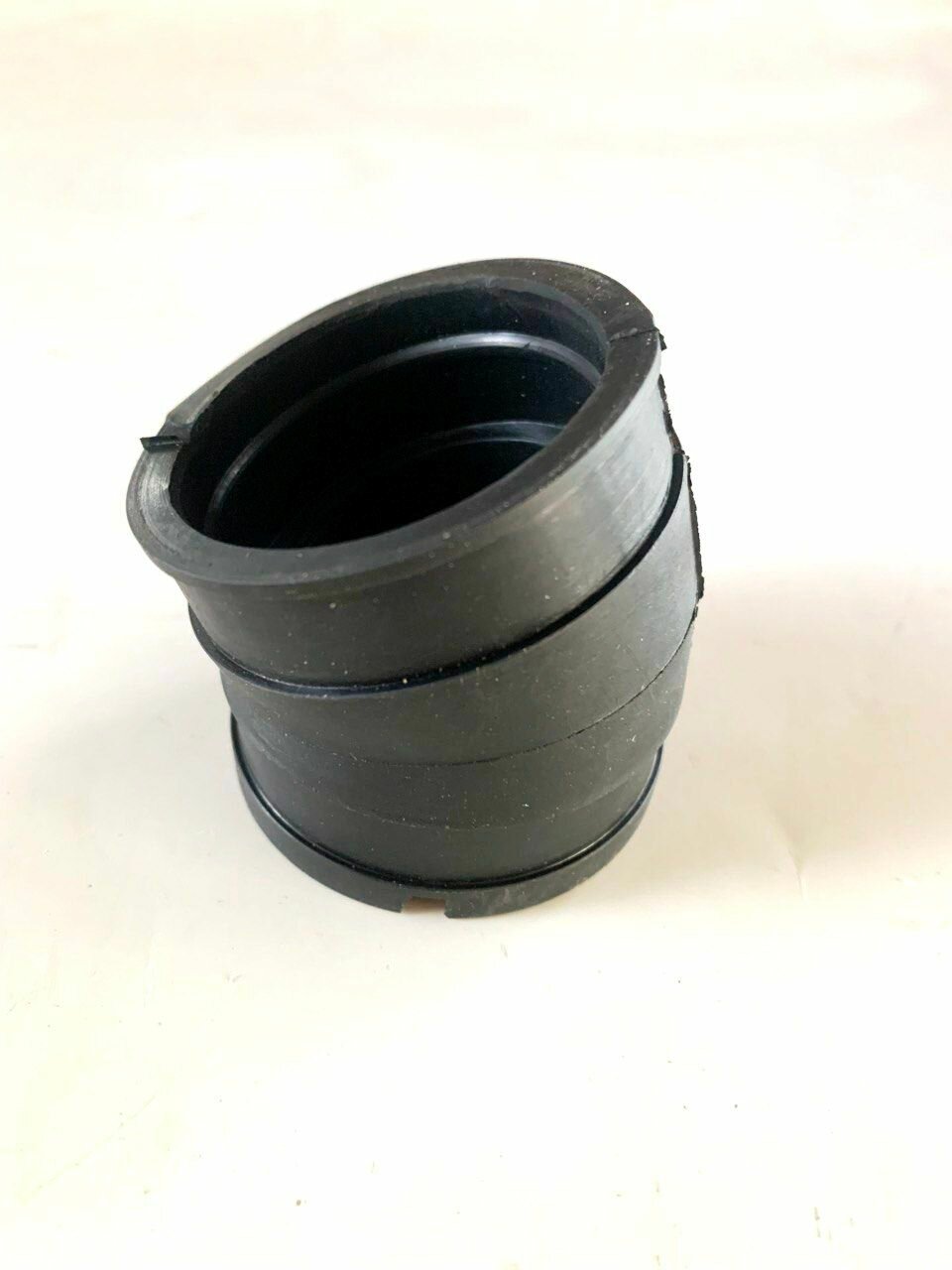 Муфта Тайга изогнутая Полиуретан (переходник карбюратора на двиг. с 2 карб.) (50-14-118)