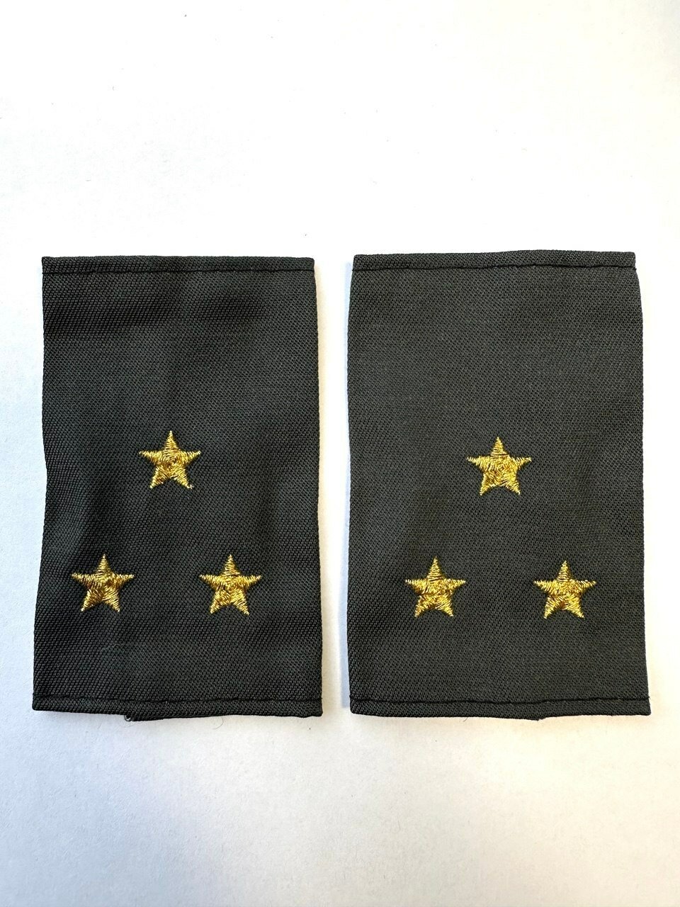 Фальш погоны Мвд старого образца звание Старший лейтенант 9х5 см цвет серый