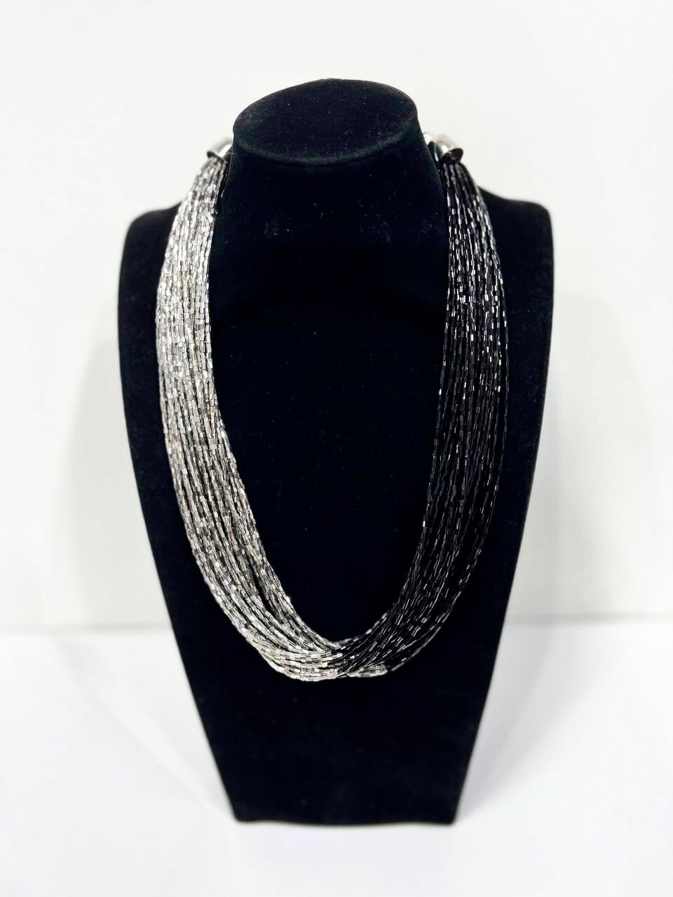 Колье, бисер