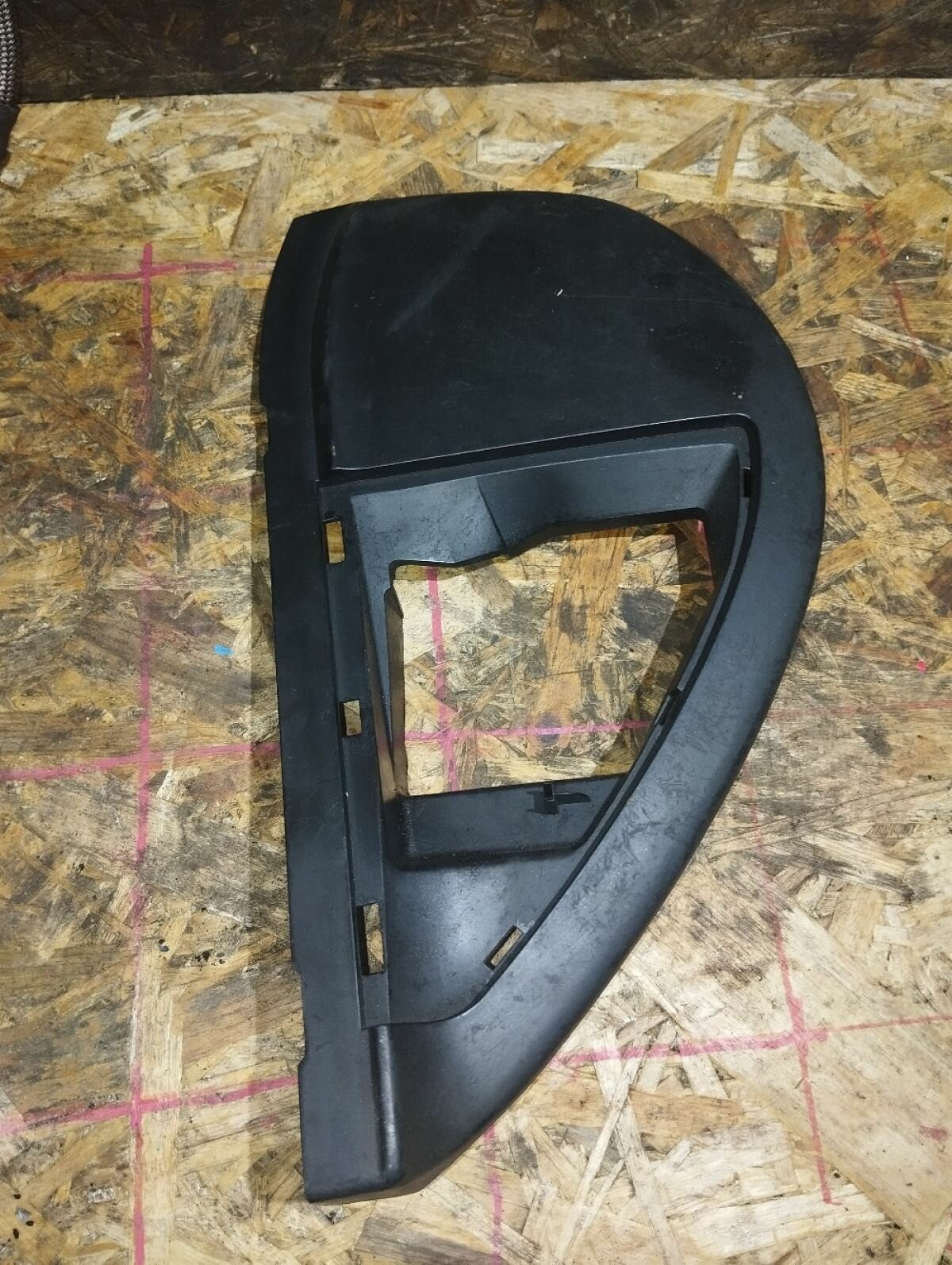 Накладка торпедо левая Фольксваген Гольф 4 Б/У с пробегом