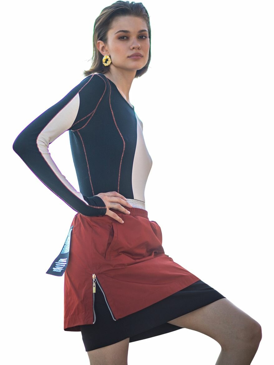 Лонгслив B.L.E.S.