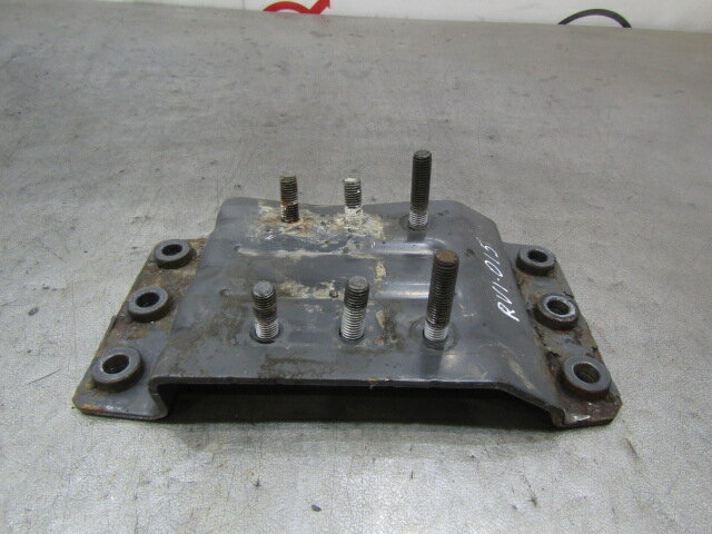 Кронштейн бокового спойлера Renault T, погнут