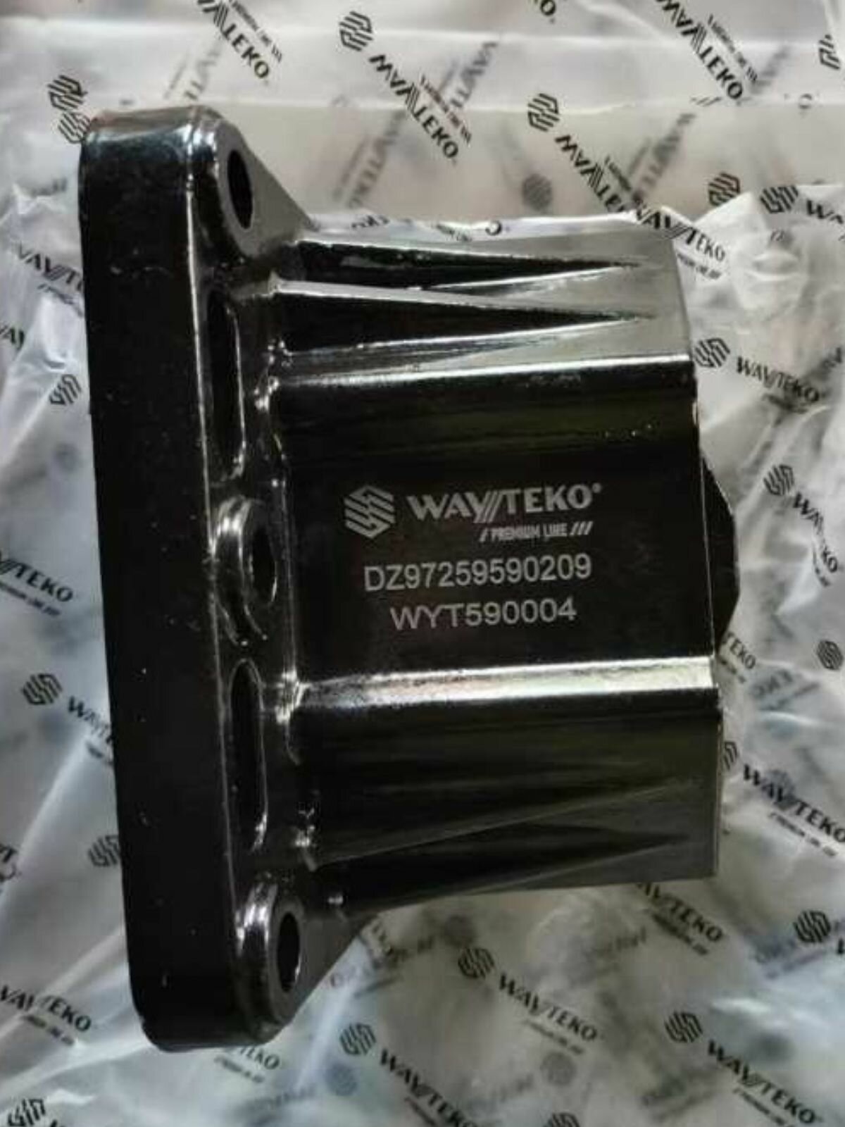 Подушка двигателя задняя SHACMAN X3000 качество от WAYTEKO PREMIUM Арт. DZ97259590209