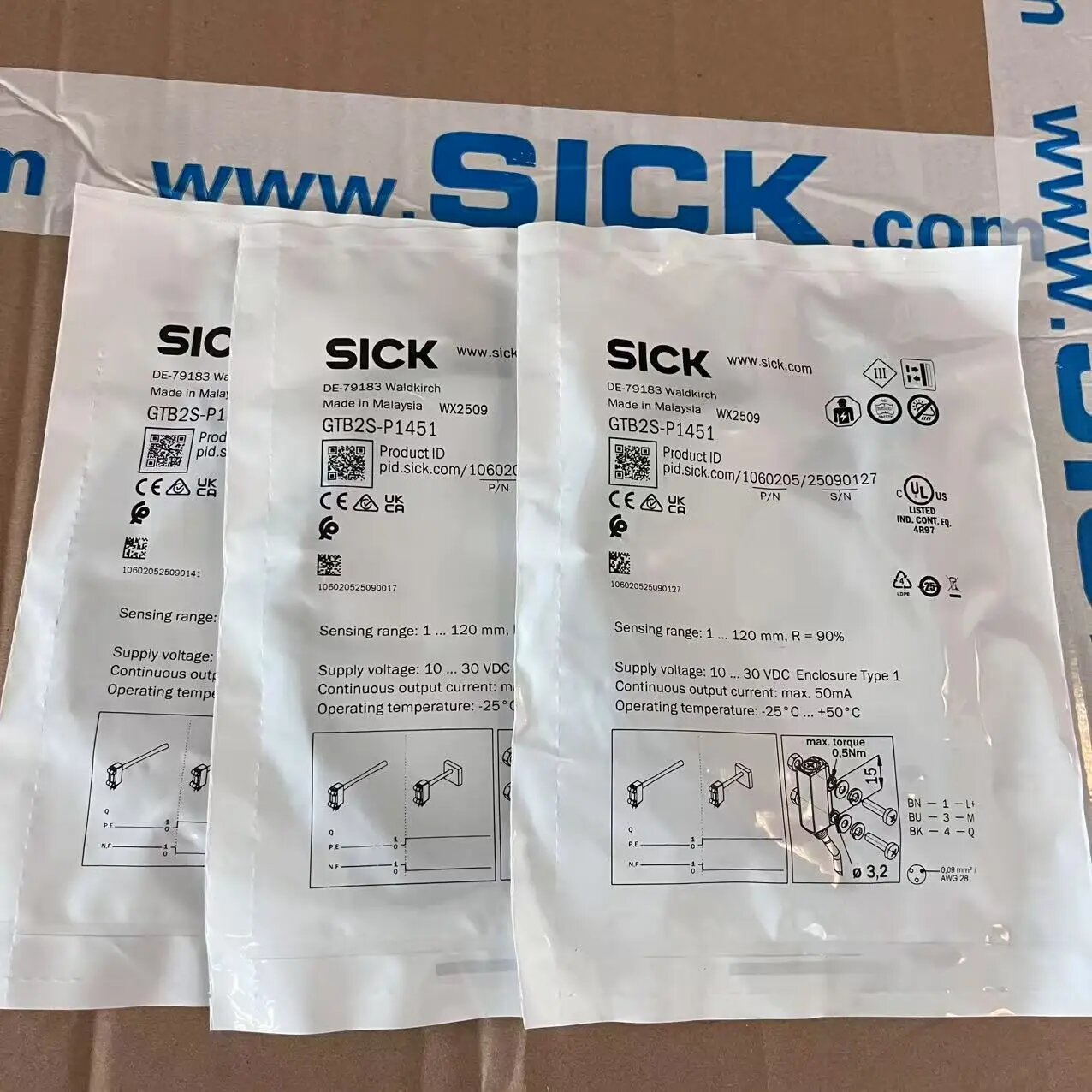 Диффузный фотоэлектрический датчик Sick GTB2S-P1451 Номер заказа 1060205 Датчик новый, оригинальный, оригинальный