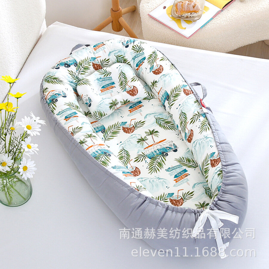 Красивый детский кокон, подходящий для новорожденных