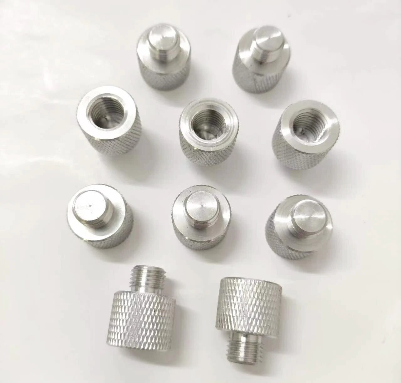 KNONEWIN Адаптер крепежа 3/8 24 "папа" на M10*1.5 "мама" из алюминиевого сплава 2PCS