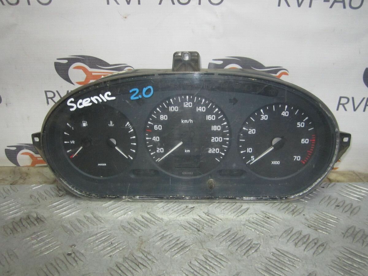 Панель приборов Renault Scenic 2.0 АКПП 1996-1999