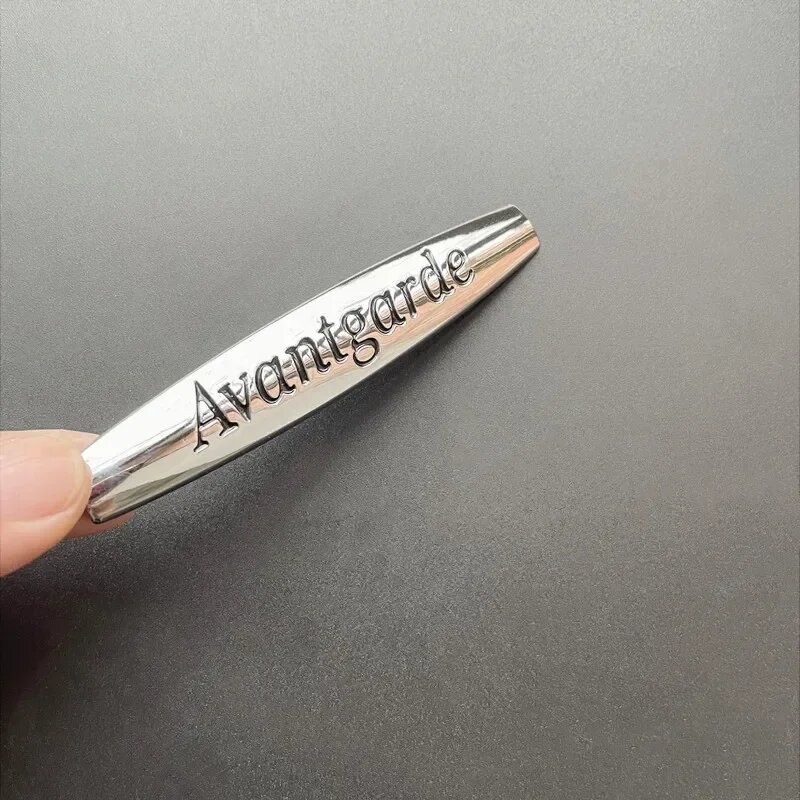 Серебряный металлический логотип Avantgarde для Mercedes