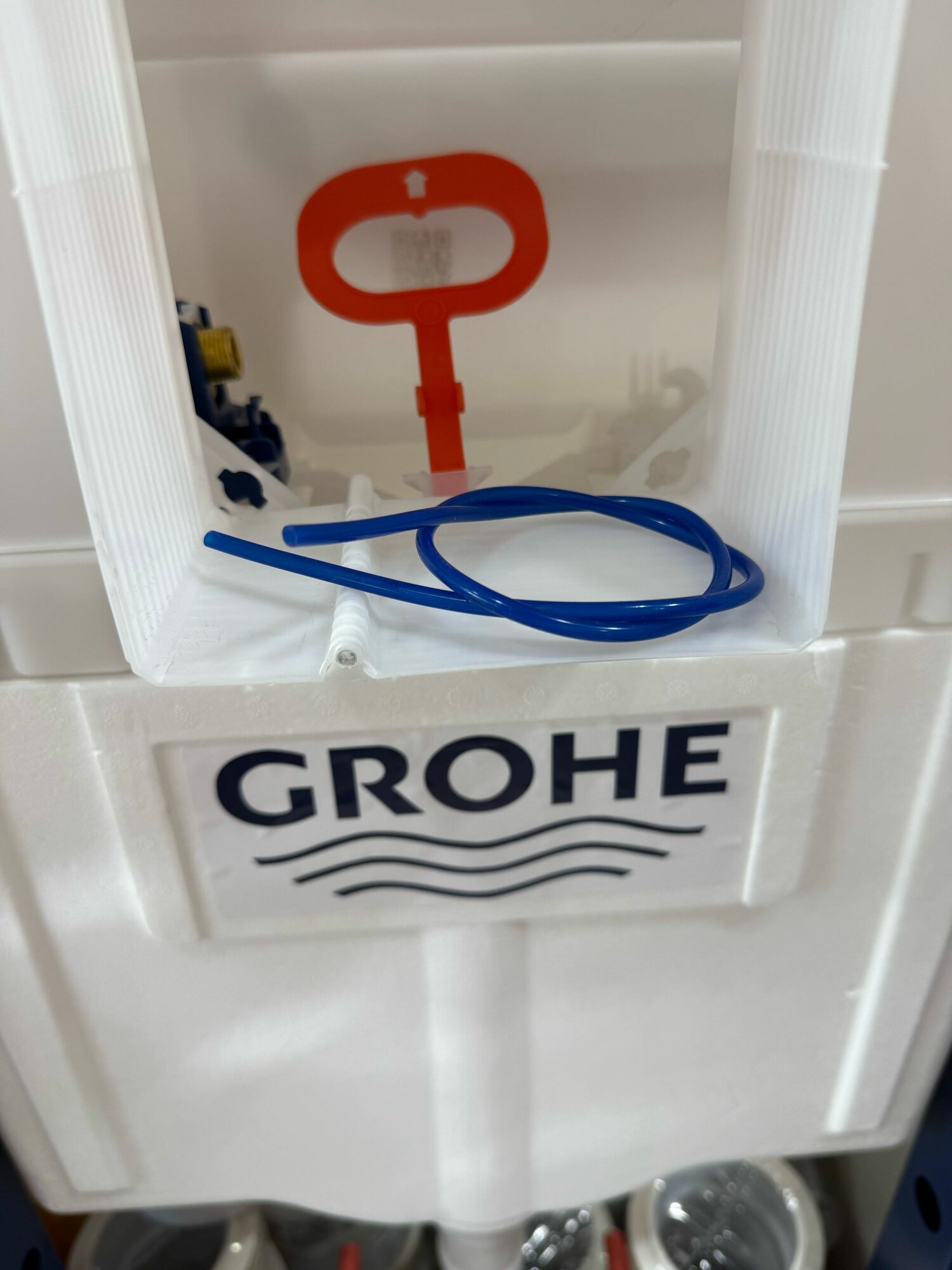 Пневматический шланг 50 см для сливного клапана Грое 43537000 (GROHE)