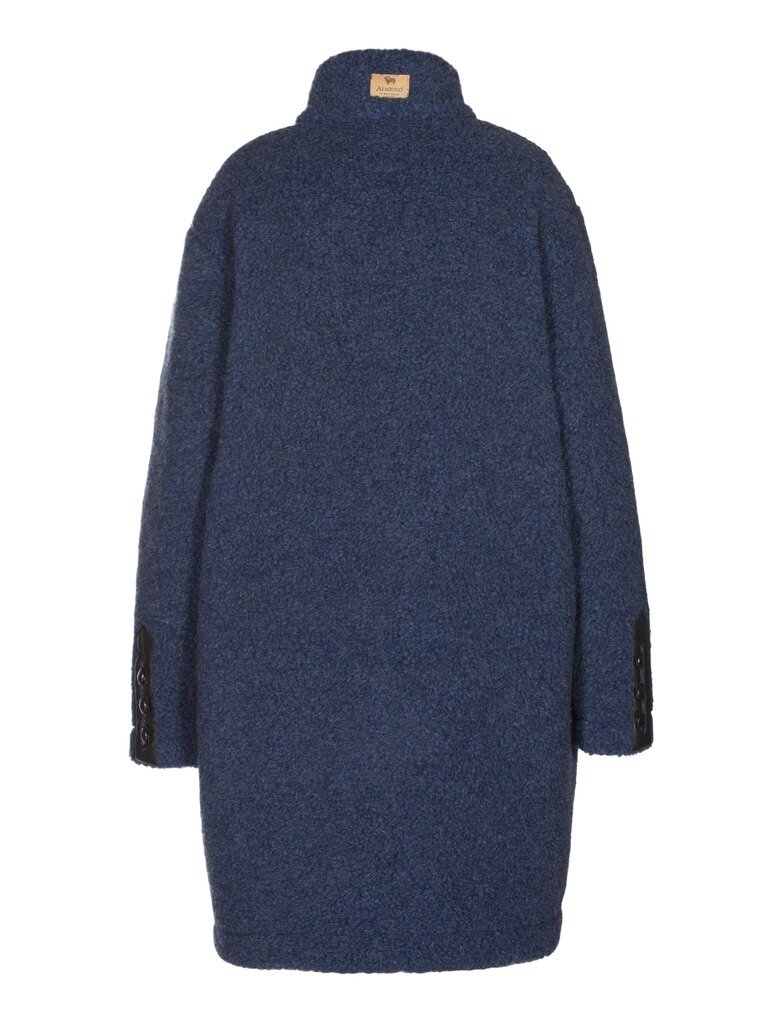 Пуховик Осень-зима 2024