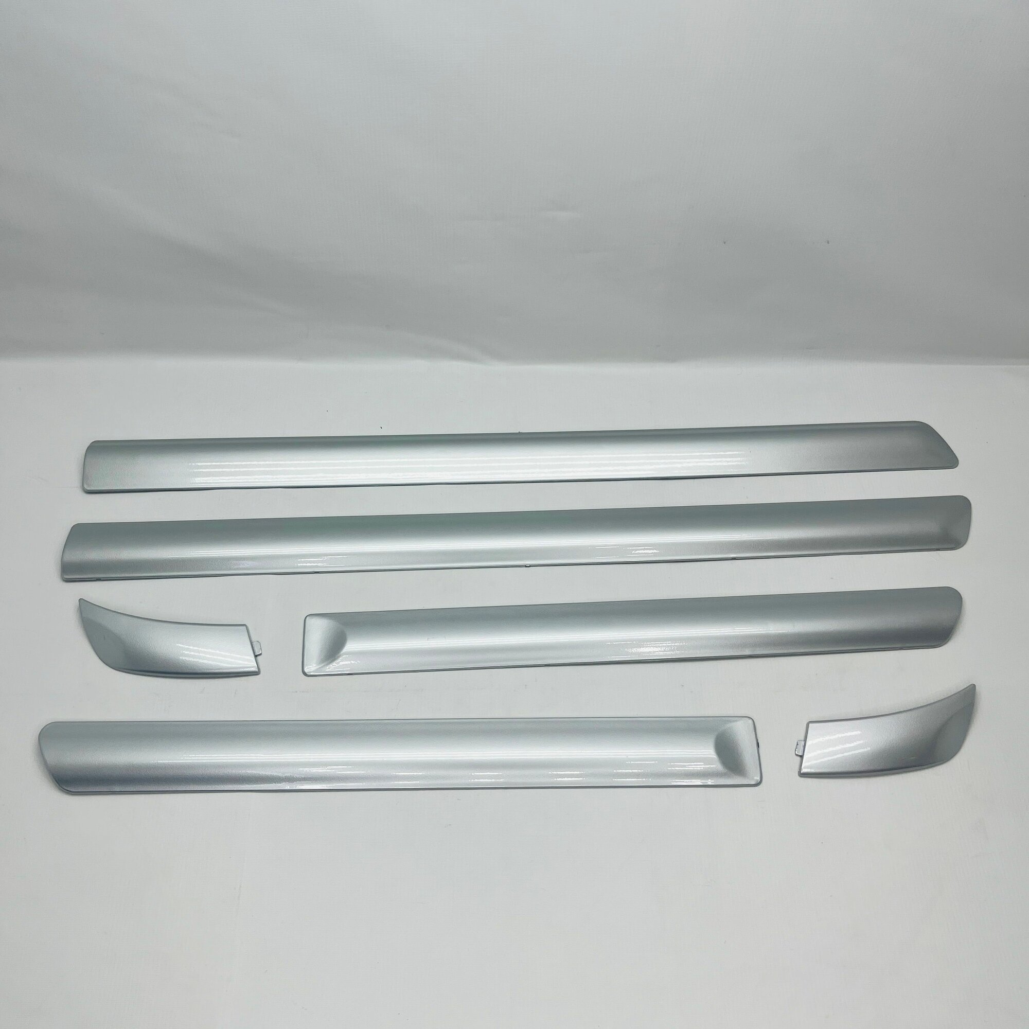 Молдинги дверей и крыльев в цвет кузова Lada Samara / ВАЗ 2114, 2115 (снежная королева 690, комплект)