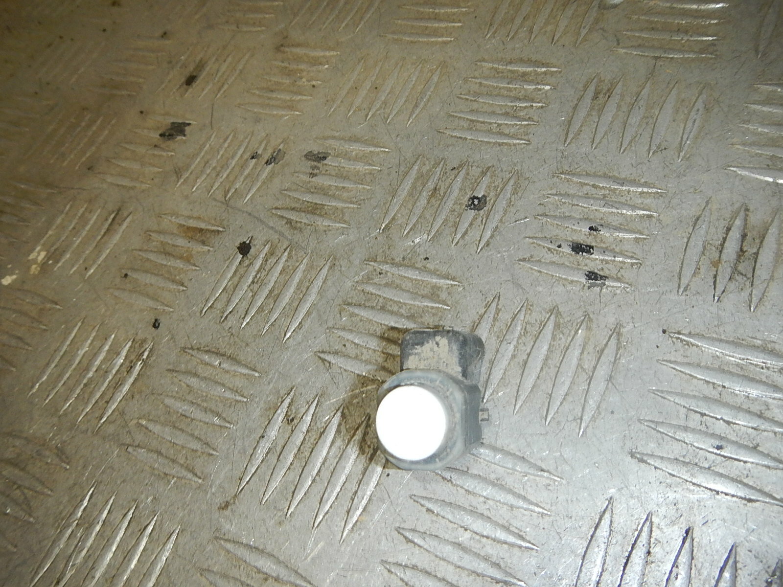 Б/У Датчик парковки, Ford (Форд)-MONDEO (07-14) FORD MONDEO (07-14) Без видимых повреждений. 599082 FORD арт. CJ5T15K859DA