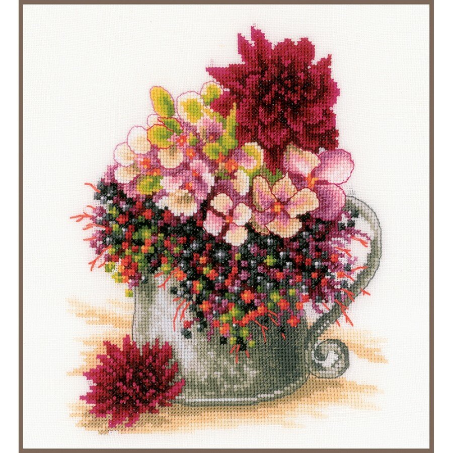 Набор для вышивания Pink blush bouquet 19 х 24 см LANARTE PN-0185110