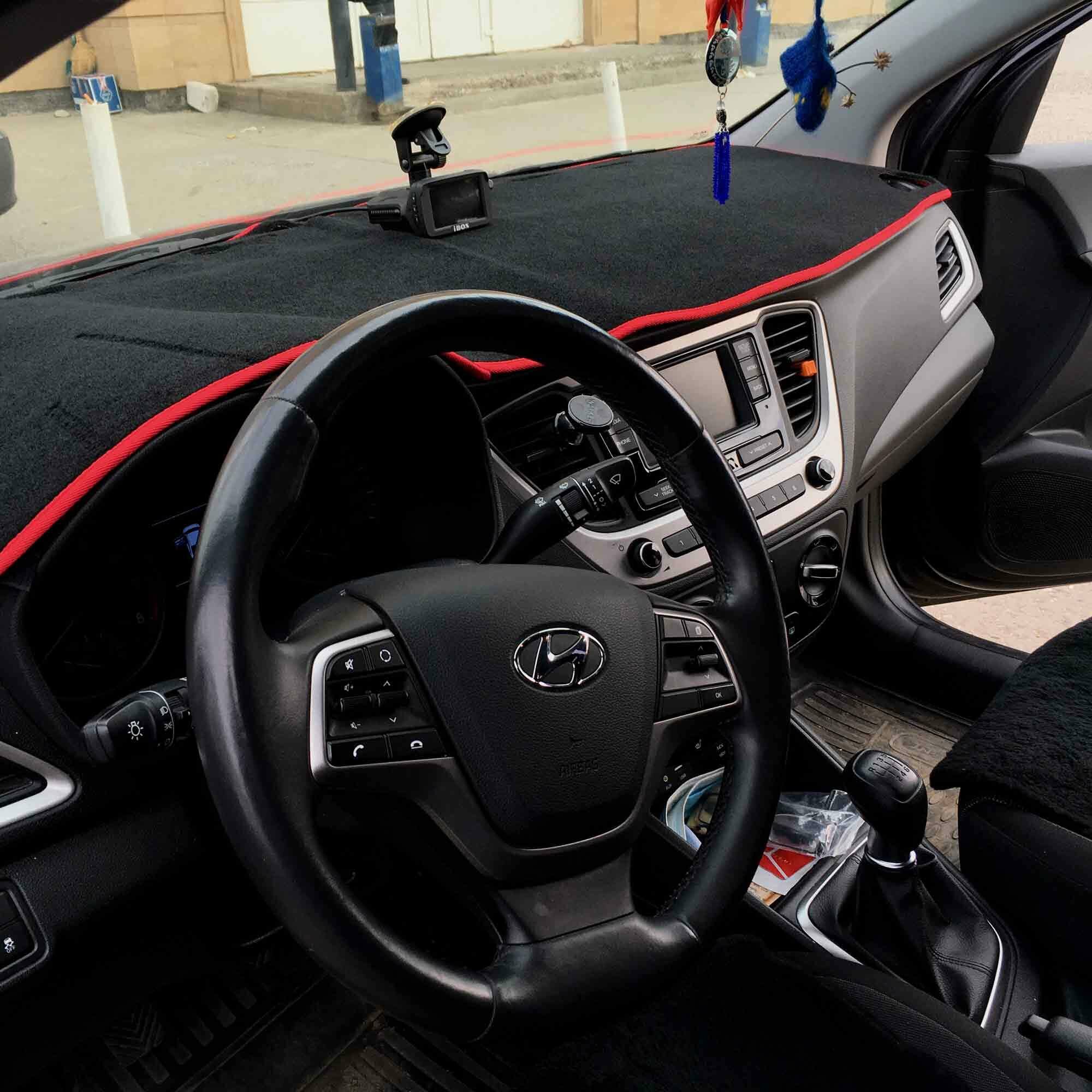 Накидка на приборную панель