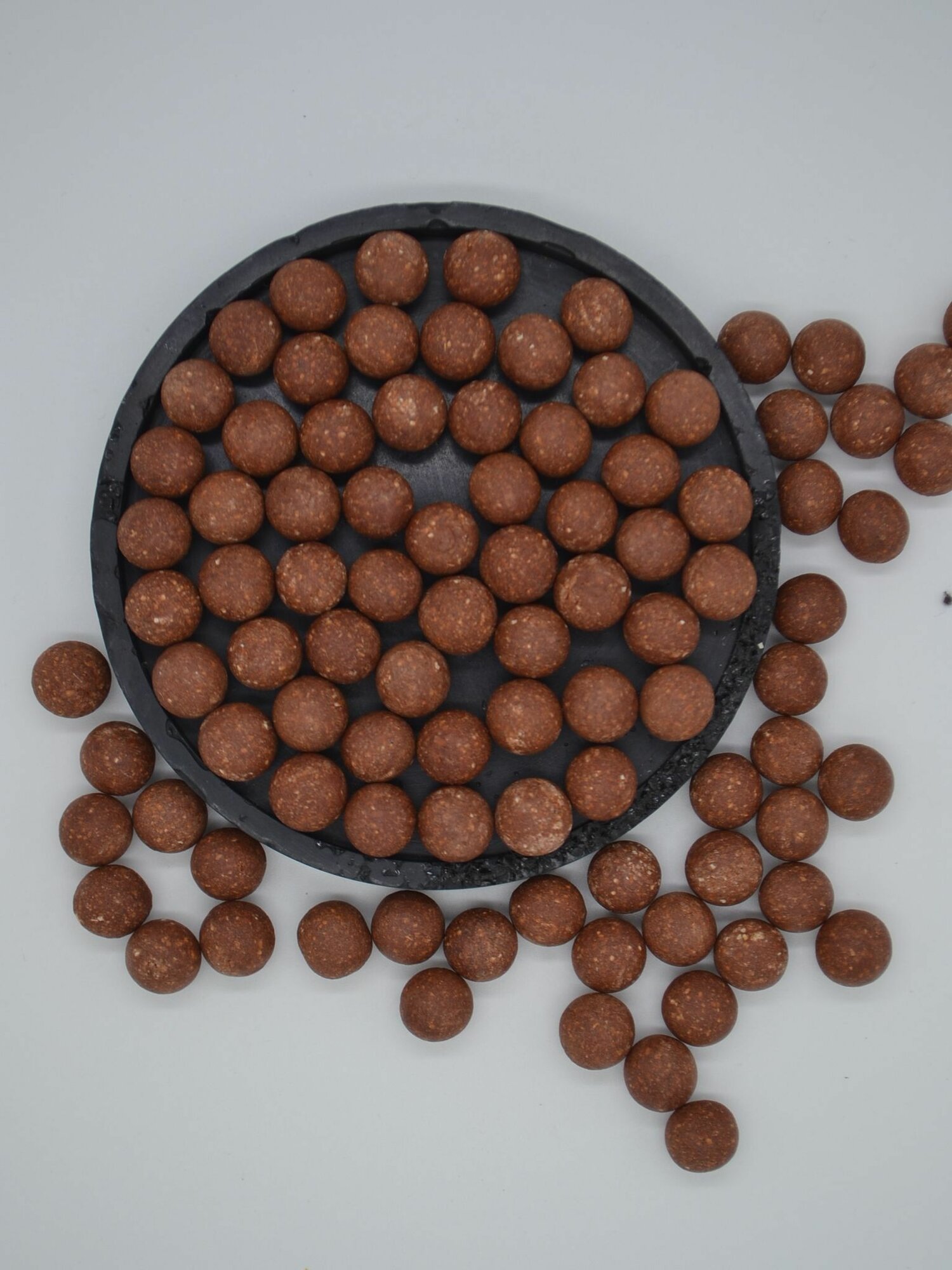 Донские бойлы "Шоколад" 12 мм 50 шт Пылящие Тонущие