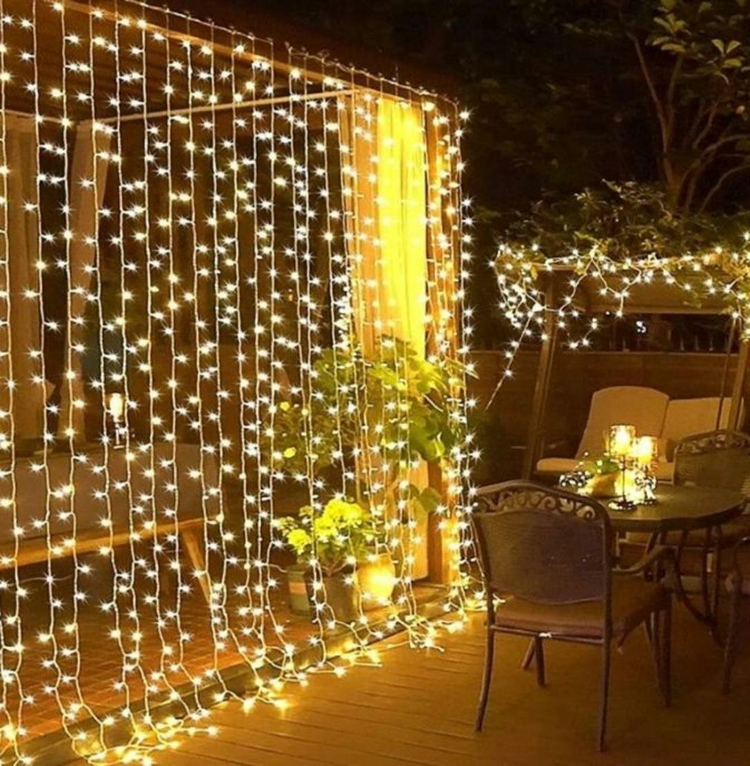 Светодиодная гирлянда - интерьерная штора, цвет свечения желтый