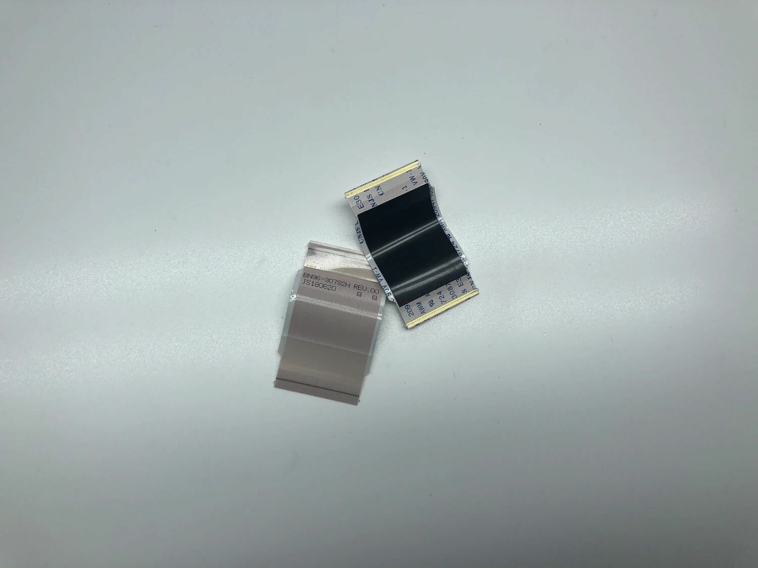 2 Шлейфа T-con для - Lcd Телевизор Samsung Шлейф арт. 11484