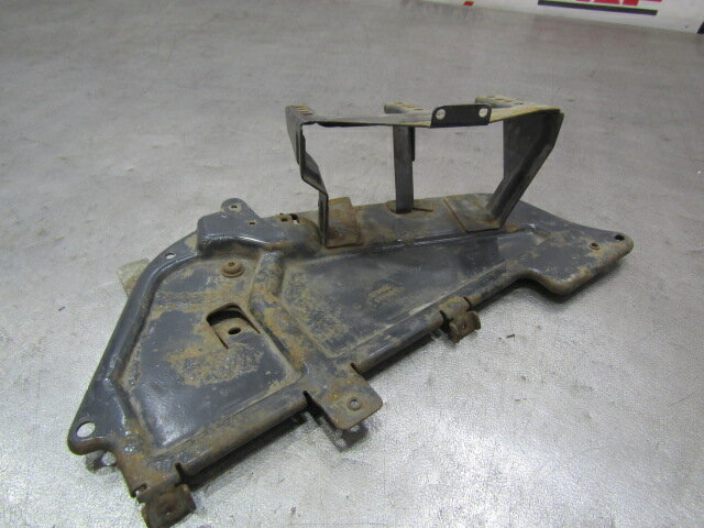 Кронштейн приборной панели Scania P, G, R