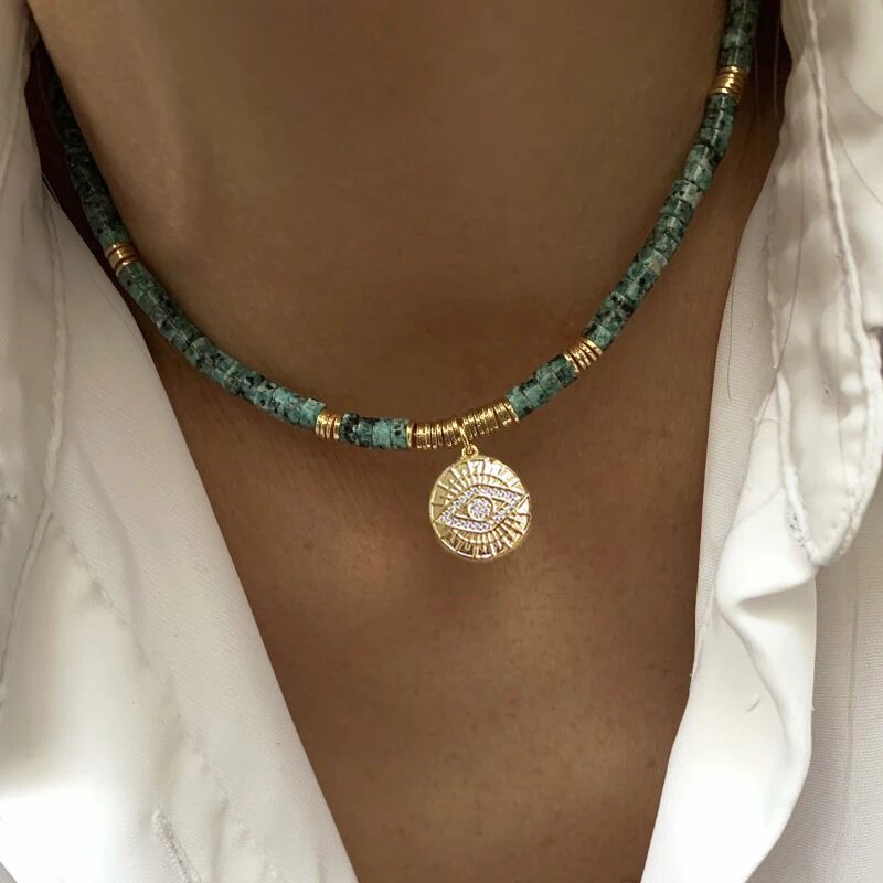 Колье Puka shell