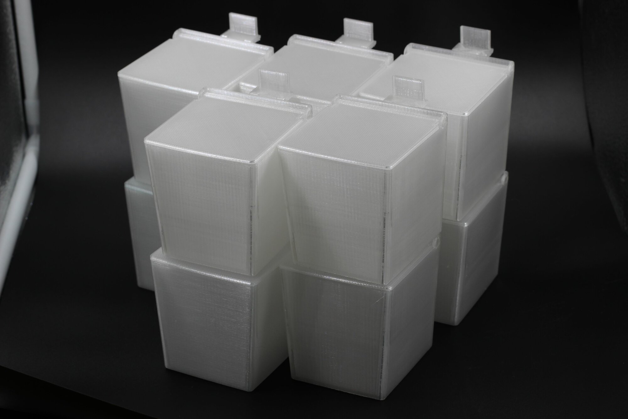 Ящик с крышкой для экономпанели 70х70х73 мм, 10 штук