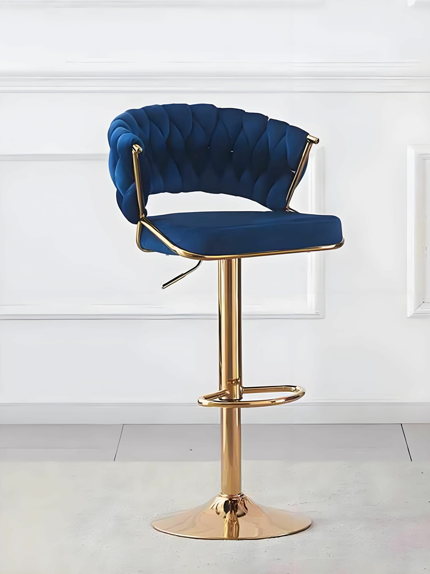 Барный стул