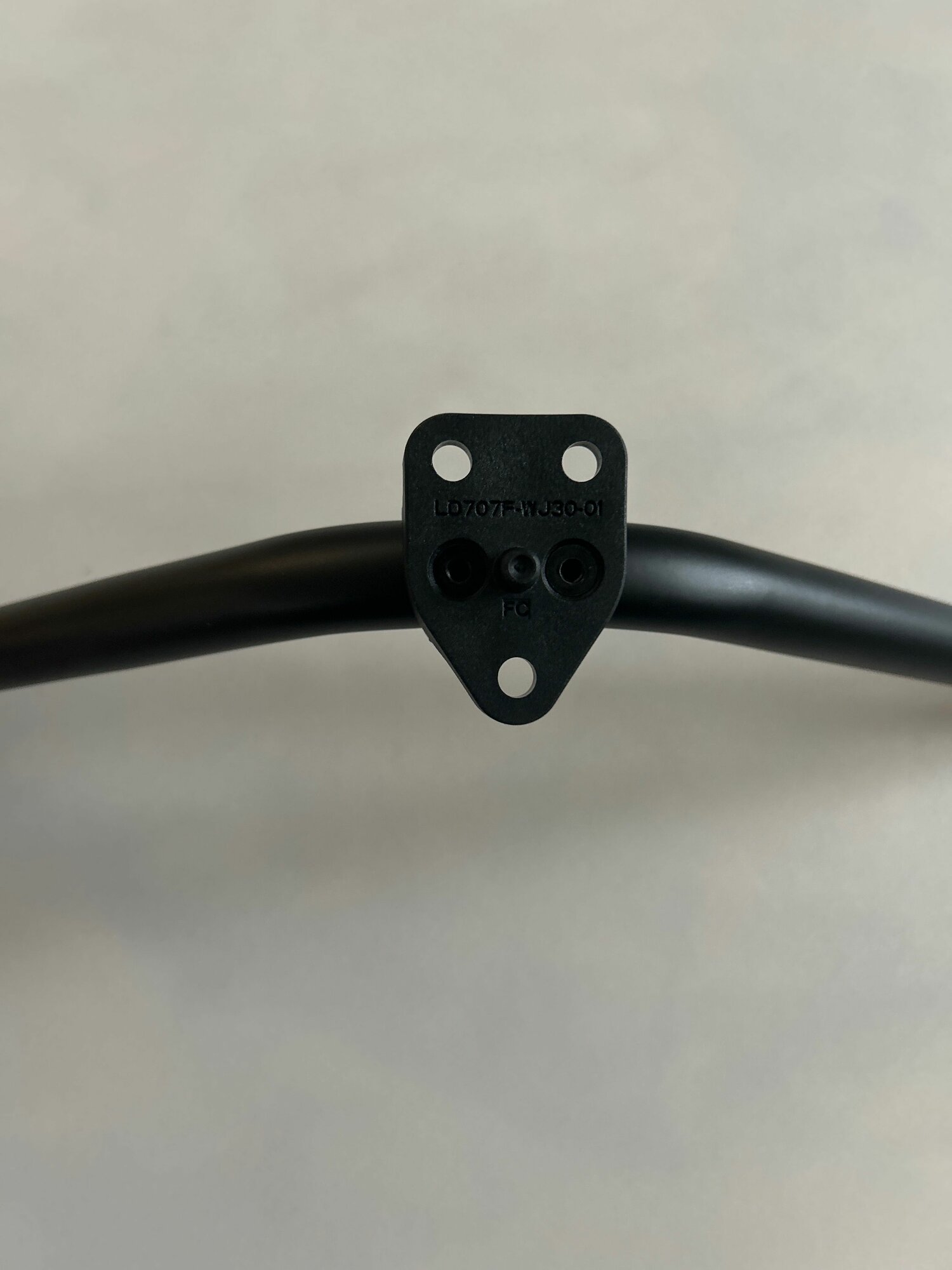 Подставка комплект 2 шт. черный, для ТВ Haier 65SmartTVS1