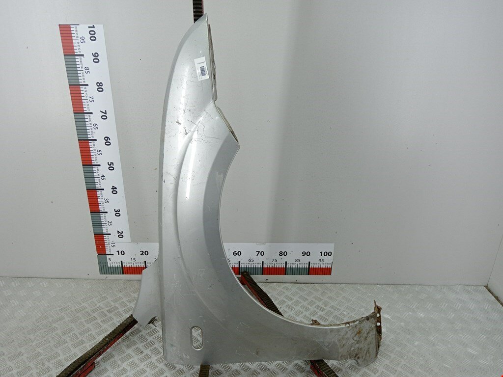 Крыло переднее правое Ford Focus 2 1376483 арт. 2227271