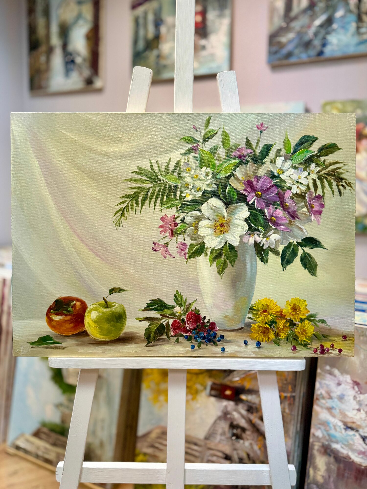 Картина маслом с фруктами и цветами, натюрморт с ромашками 50х70 см. Художественная мастерская Грёзы.