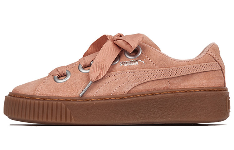 Кроссовки Suede