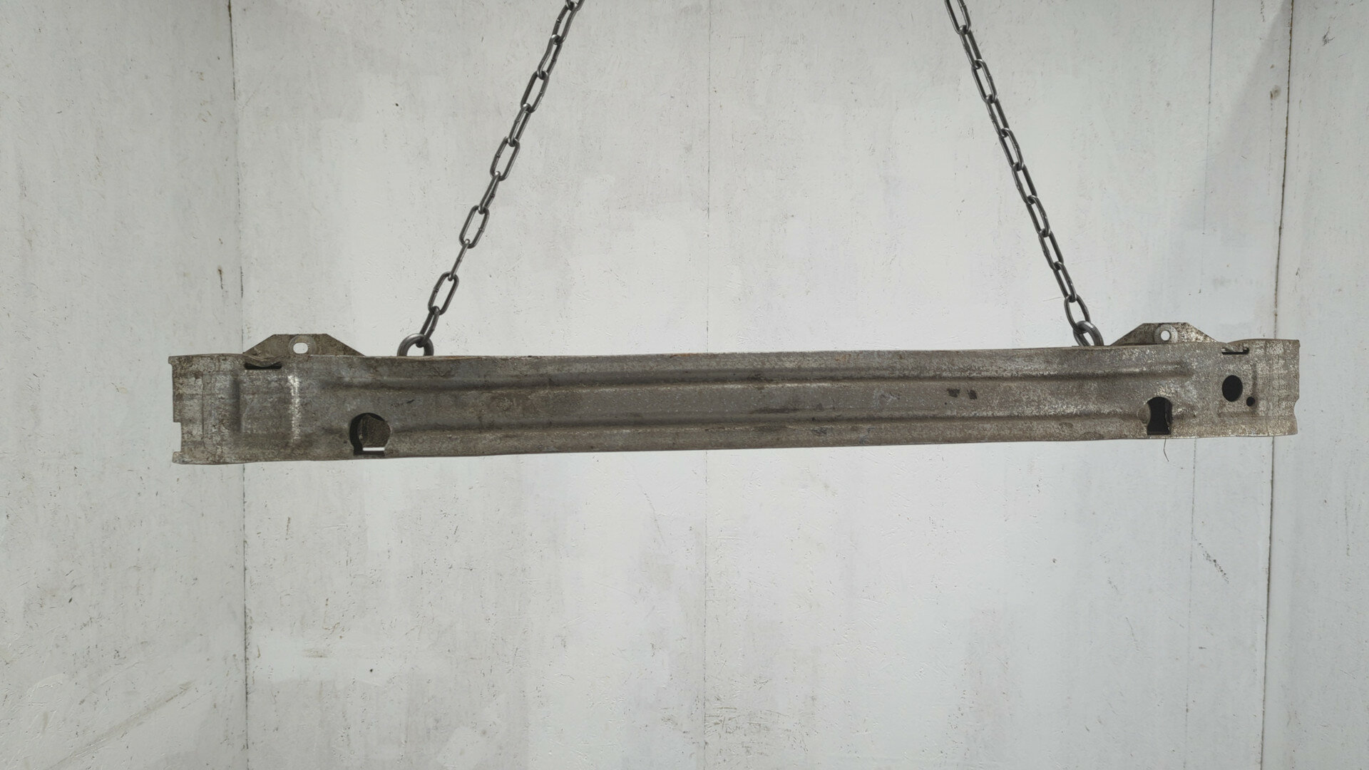 Усилитель бампера задний Opel Astra J Б/У