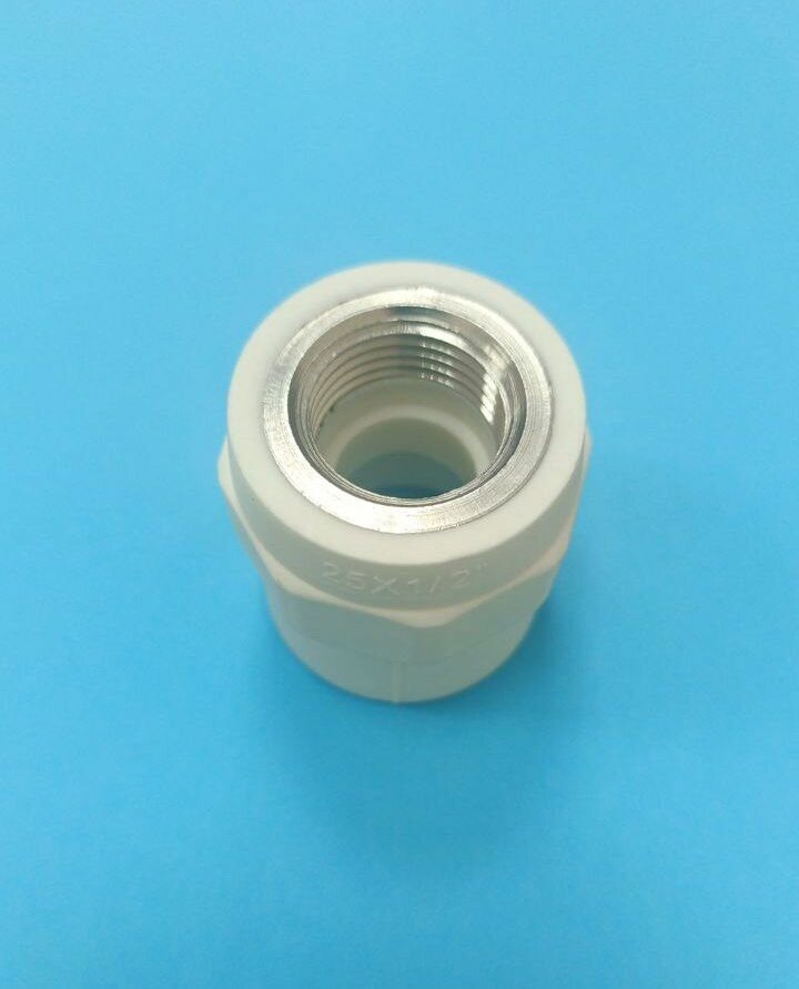 Соединитель PPR с переходом на ВР, Dn25х1/2", Pn25 Valtec PP-R Typ3