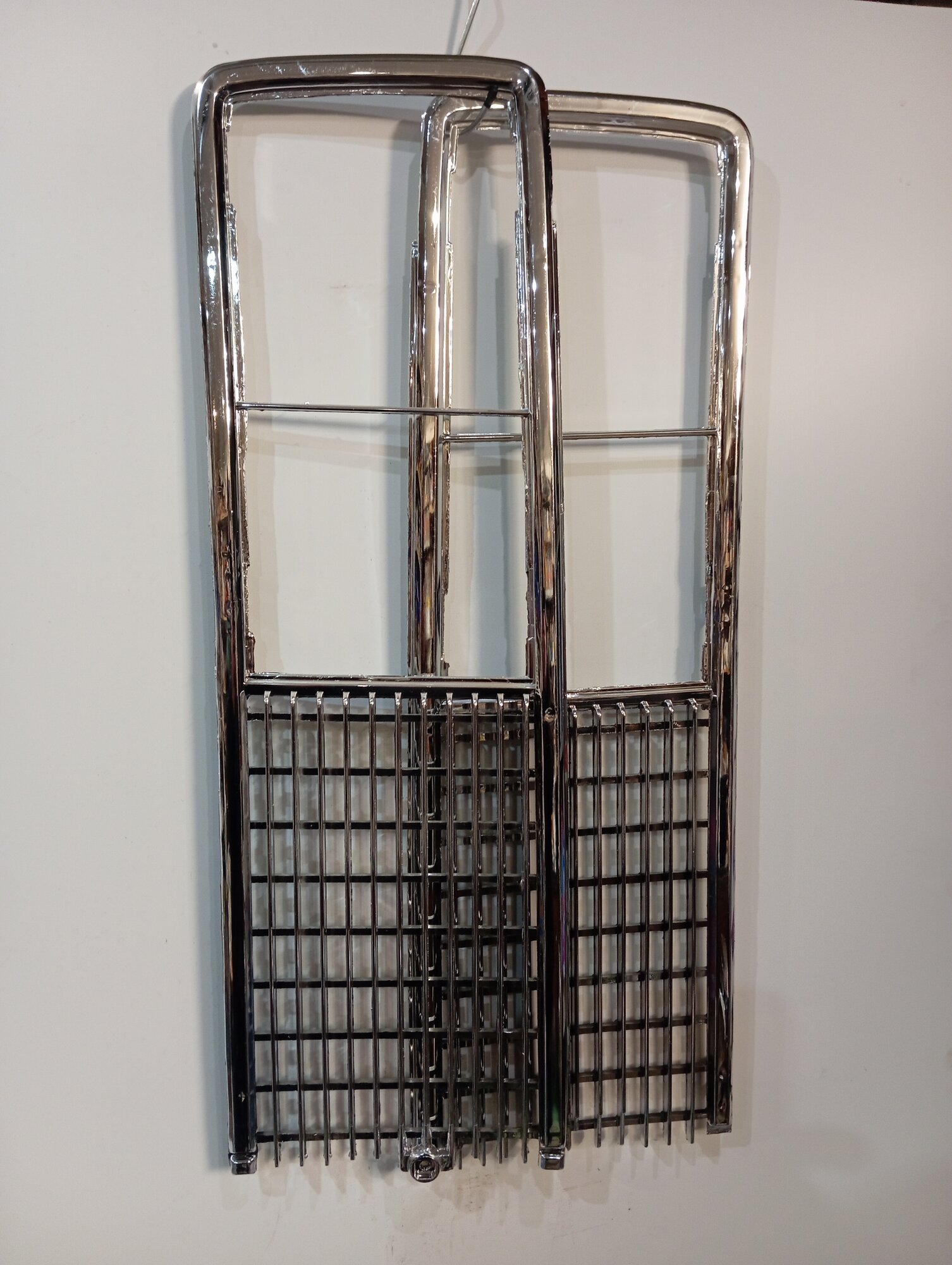 Решётка радиатора ВАЗ2106 2103 хромированный пластик .