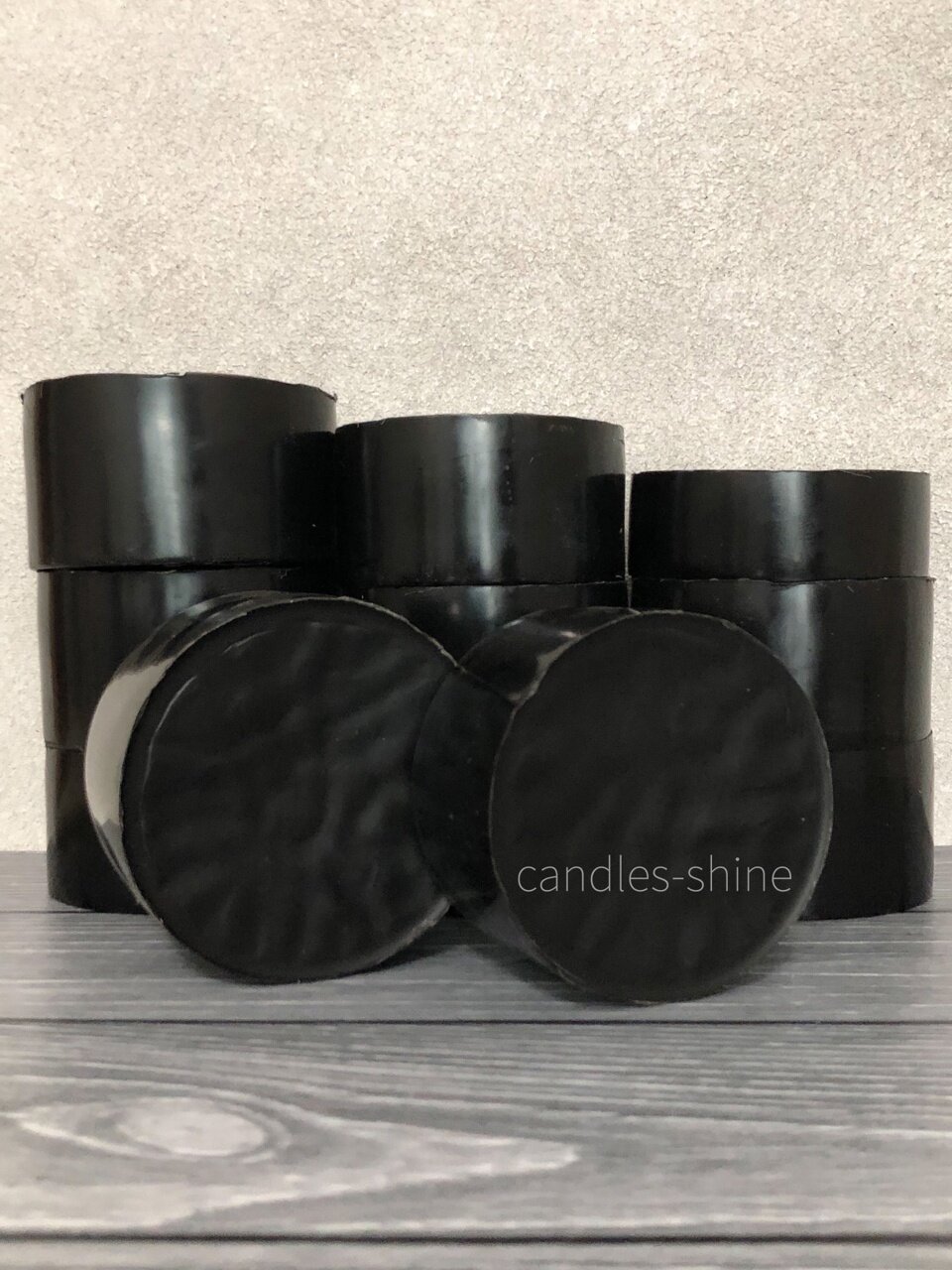 Воск пчелиный, натуральный, ароматный, цветной, чёрный, 1кг. Отличный вариант для изготовления свечей.