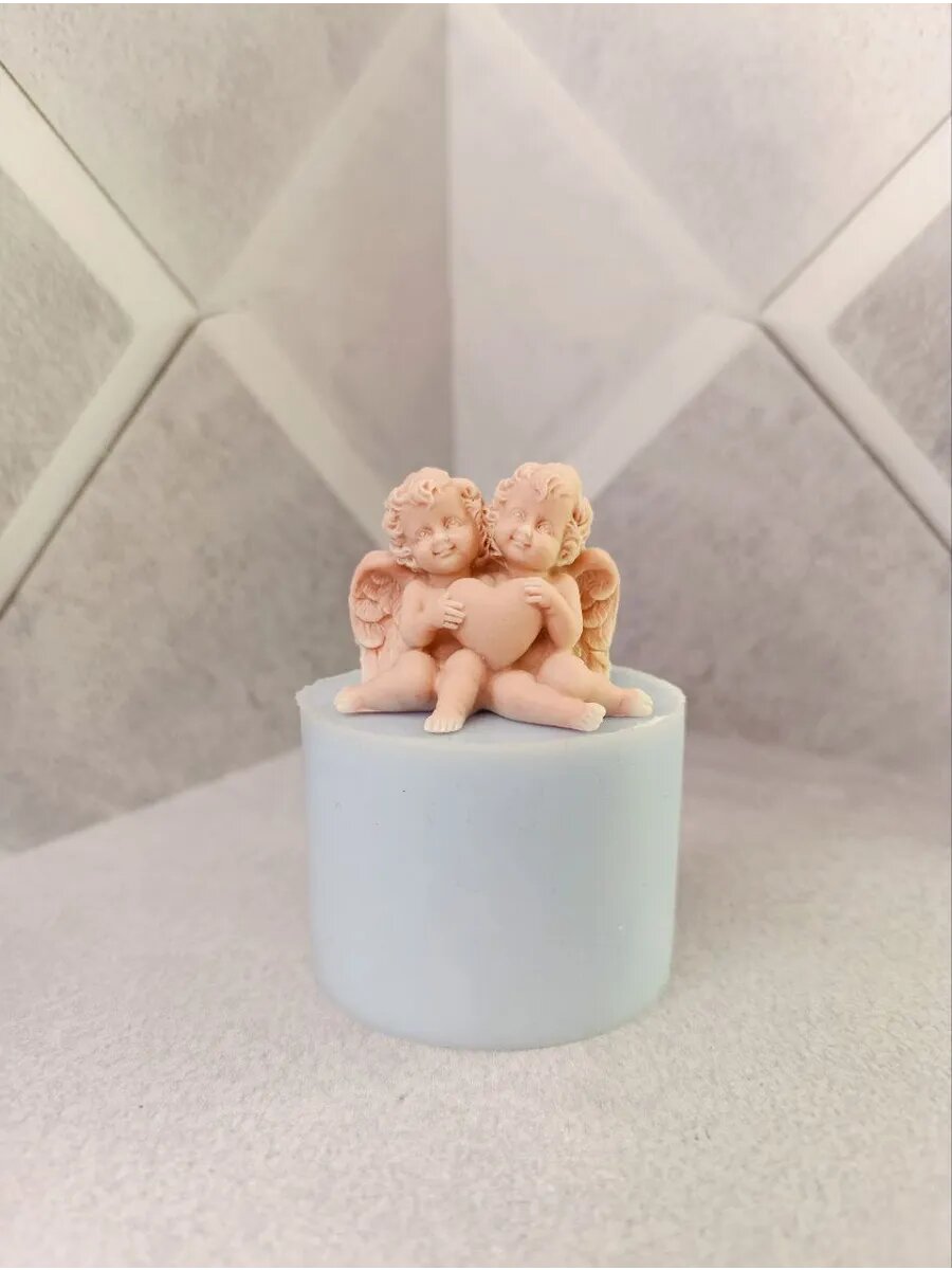 Молд силиконовый "Ангелы близнецы". Высота готового изделия 4 см.