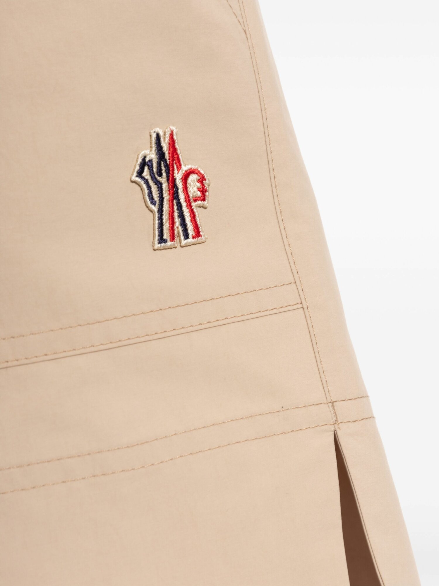 Шорты Moncler, размер XL — фото 1