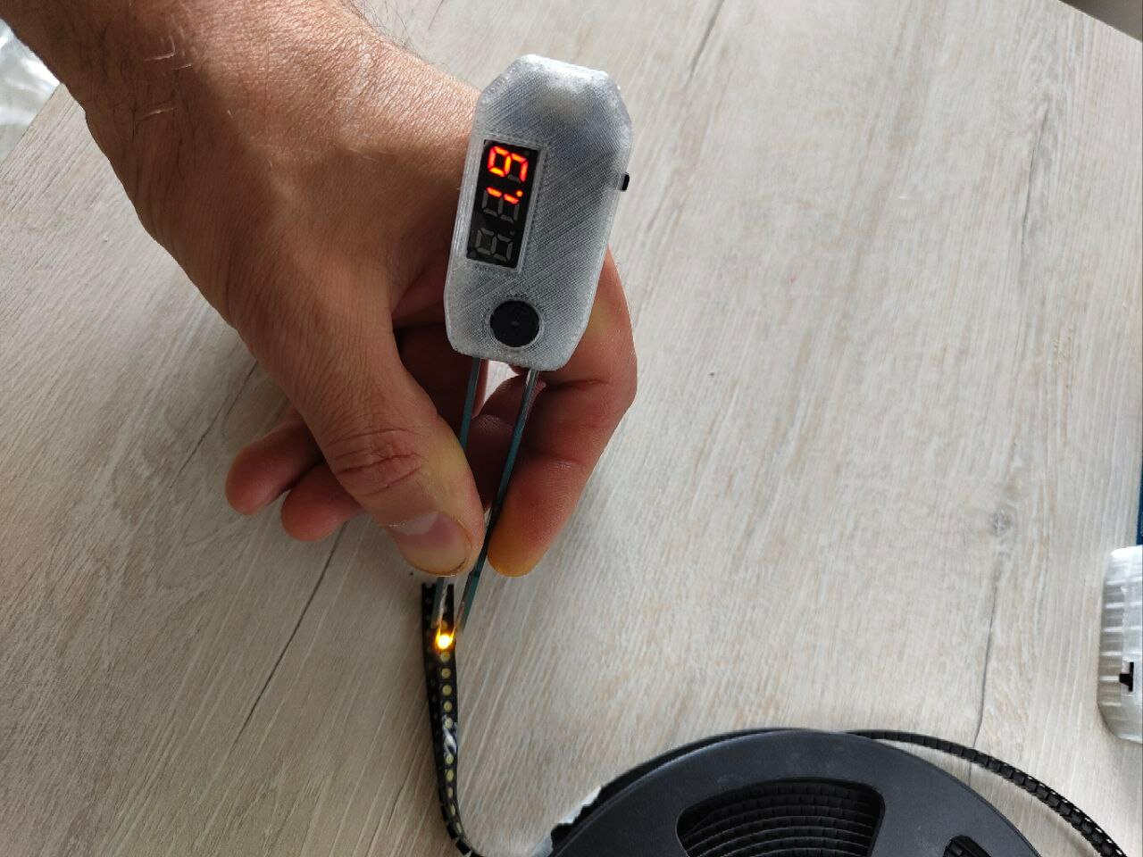 Тестер Светодиодов URMAX