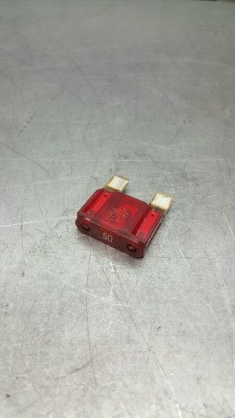 Силовые предохранители Ford Focus DBW EYDB 1998 (б/у)