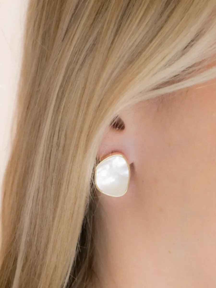 Серьги пусеты, перламутр